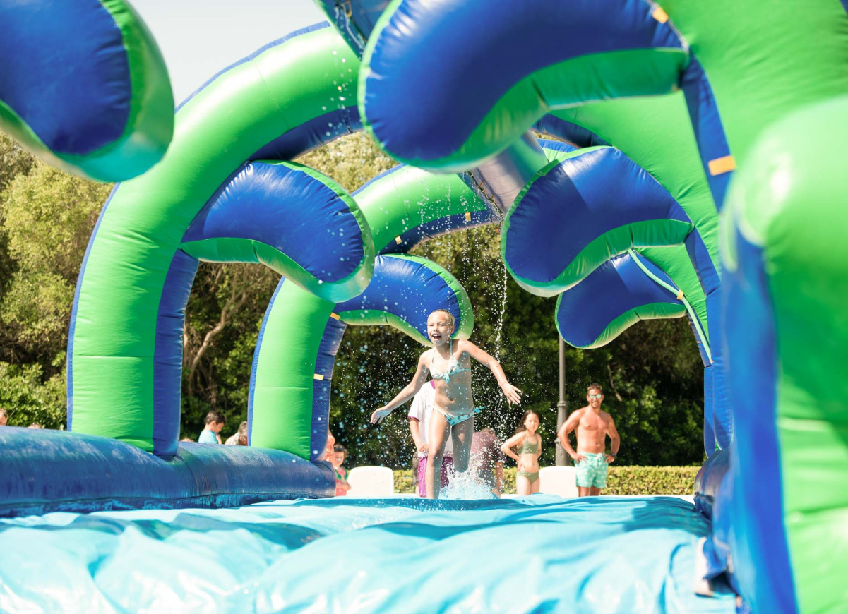 Family & Kid Activities in Cala Esmeralda | Inturotel