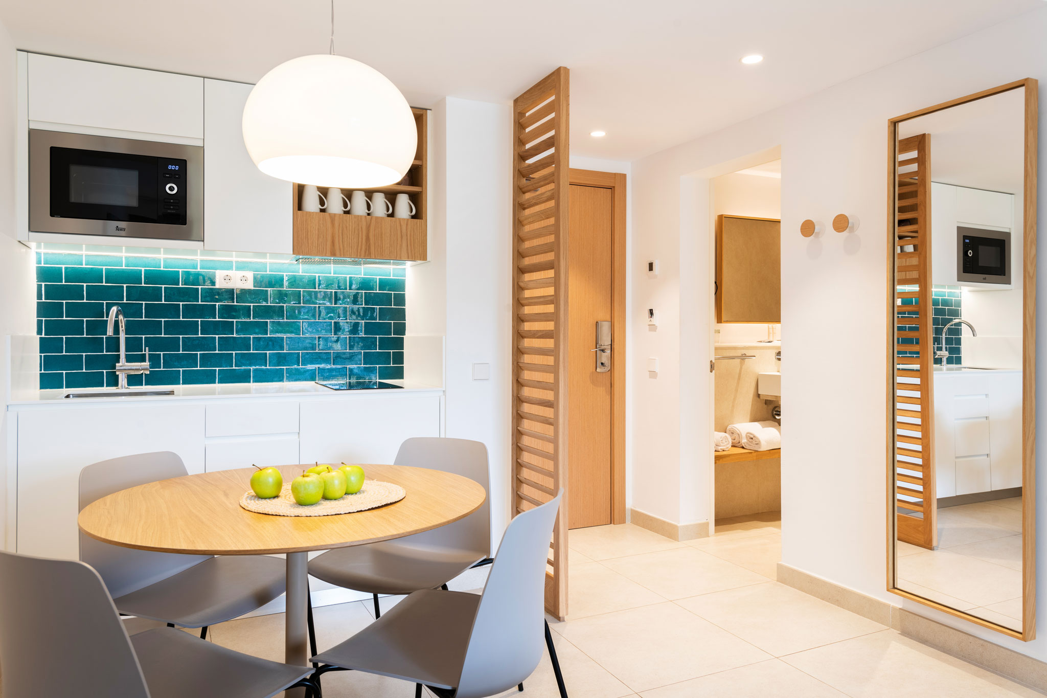 Exclusive beachfront villas and apartments at Cala d'Or - Mallorca ...