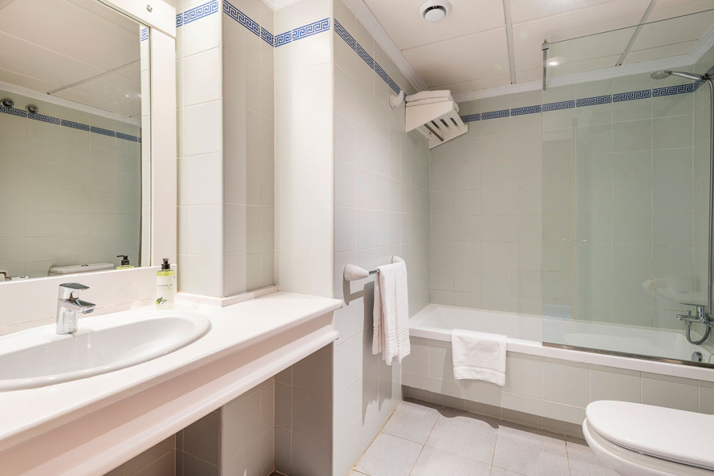 Rooms of Inturotel Esmeralda Garden Hotel