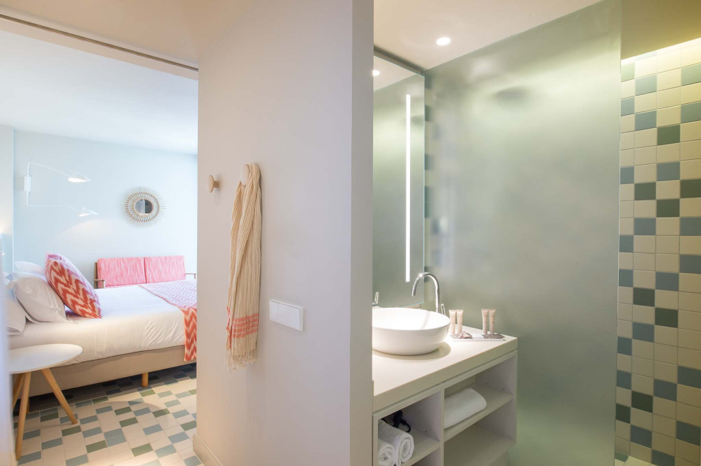 Rooms of Inturotel's Cala Esmeralda