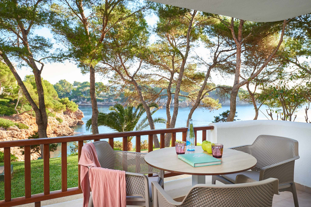 Rooms of Inturotel's Cala Azul