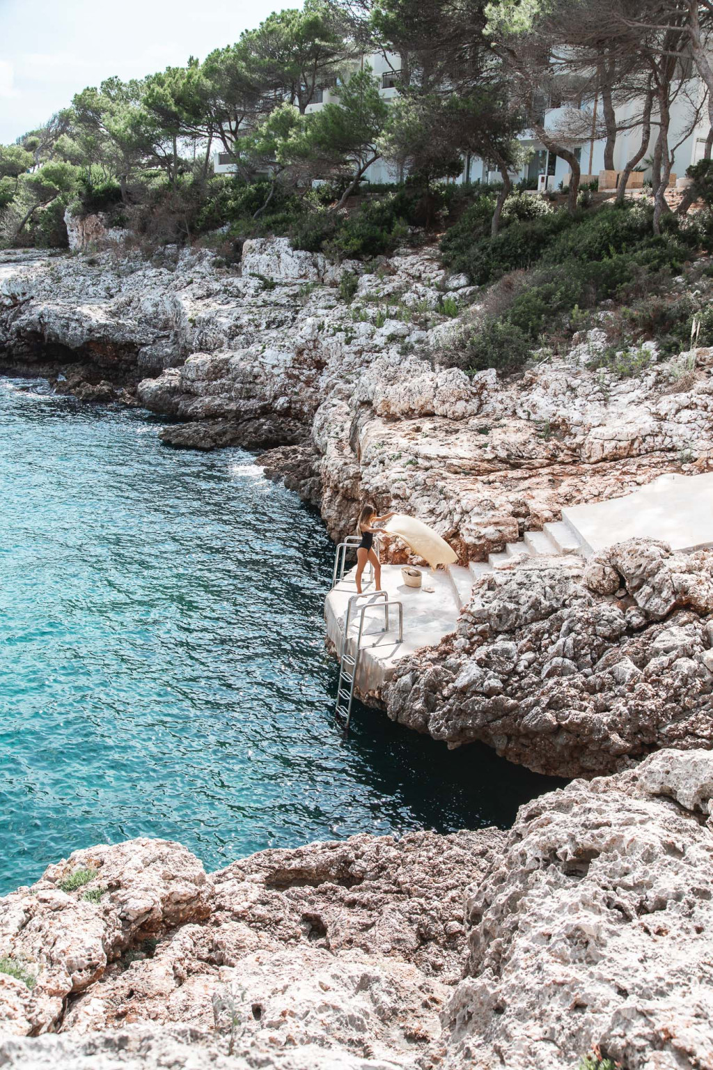 Exclusive beachfront villas and apartments at Cala d'Or - Mallorca ...